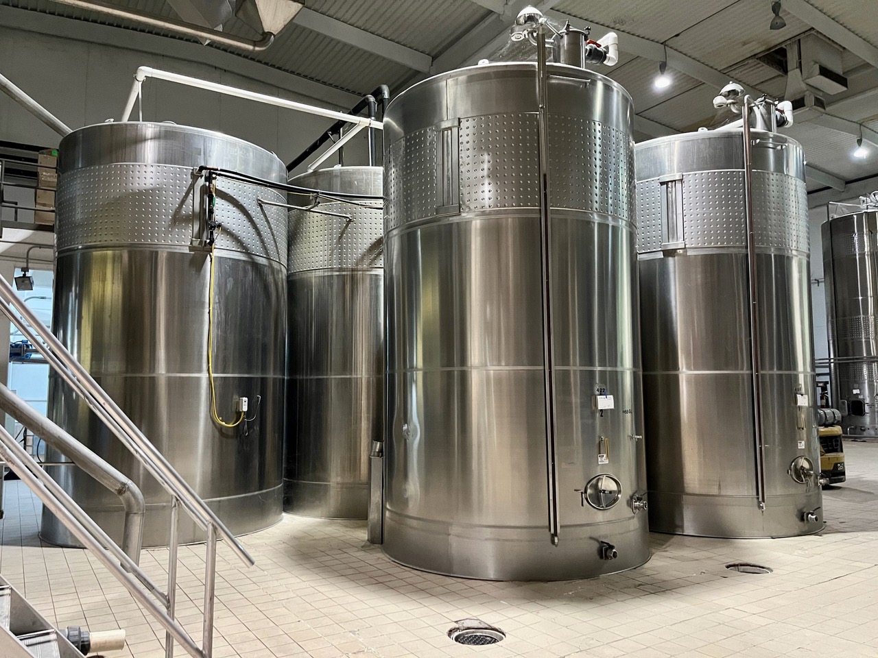 Huge Stainless Steel Tank Auction 1 - New Mill Capital