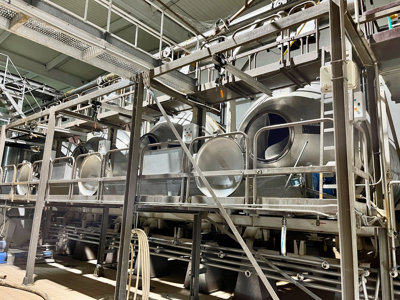 Huge Stainless Steel Tank Auction 10 - New Mill Capital