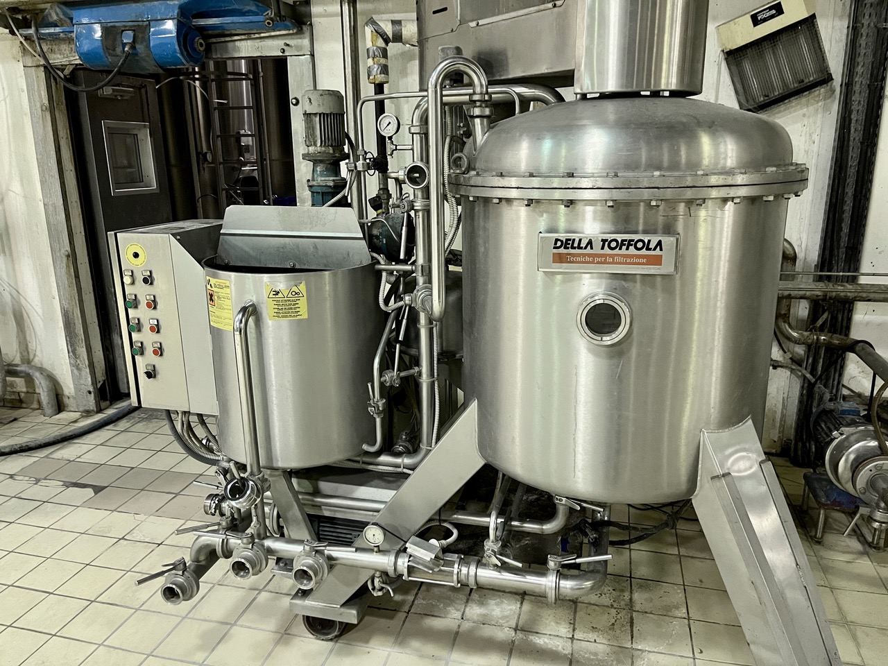 Huge Stainless Steel Tank Auction 13 - New Mill Capital